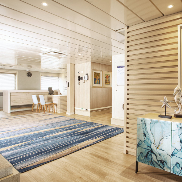 Galapagos Cruise Ship rooms | Santa Cruz II - Decks and Cabins